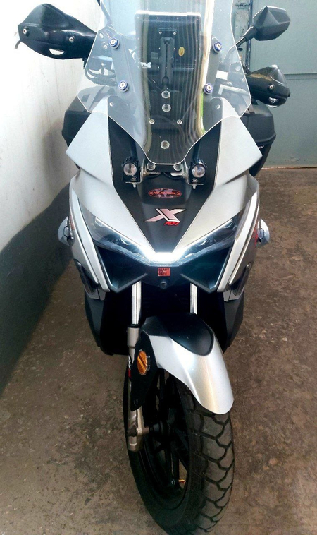 Продам Скутер X-ADV 180.