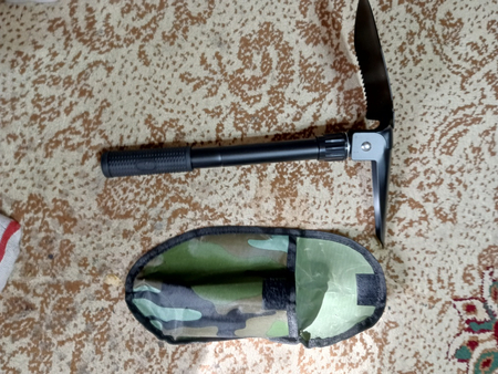 Лопата складывается для похода