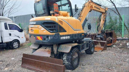 Excavator Hyundai | HW60 Komplekt
