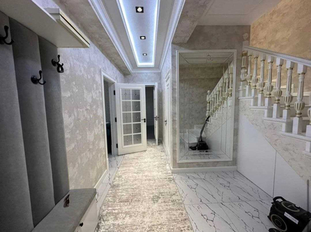 АА. СРОЧНО ПРОДАМ 3х-ком 9/9 + мансарда на Кара-камыш 1/2