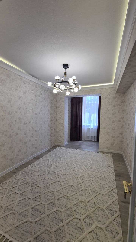 3х комнатная квартира на 2 этаже 105кв/м, в Самарканде