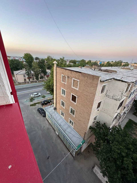 2 хонали таер уй сотилади 50 кв кадастри бор