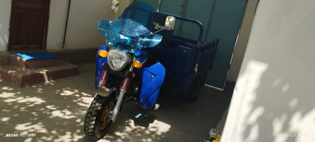 Lochin motoroller