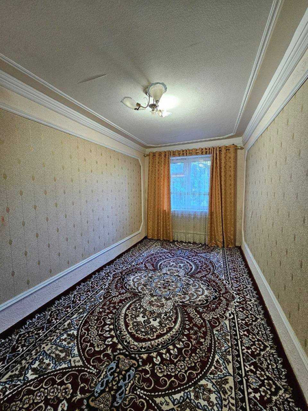 № 1383 3х комнатная квартира на 3 этаже по адресу: Микро Район