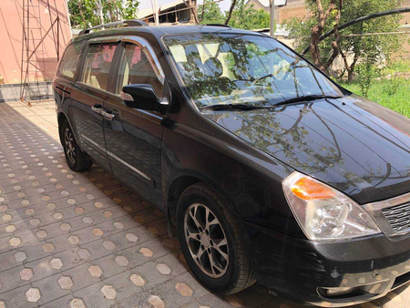 Kia Carnival 2013