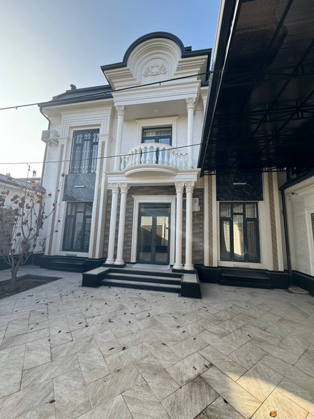 Продаётся Евро Дом на Цеалковский 2,5 соток 7 комнат 4 Санузел