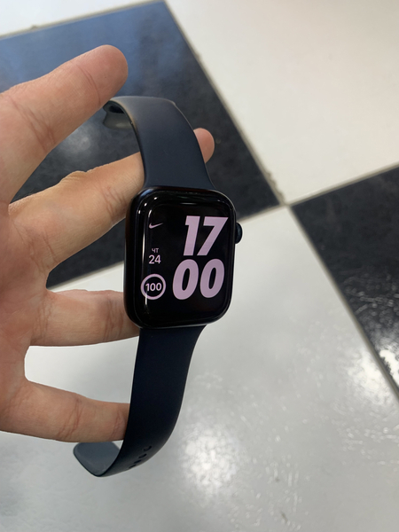 Apple Watch 8 45mm