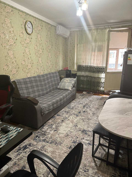 Срочно продам 2х ком квартиру на куйлюке 1 ор-р Корзинка