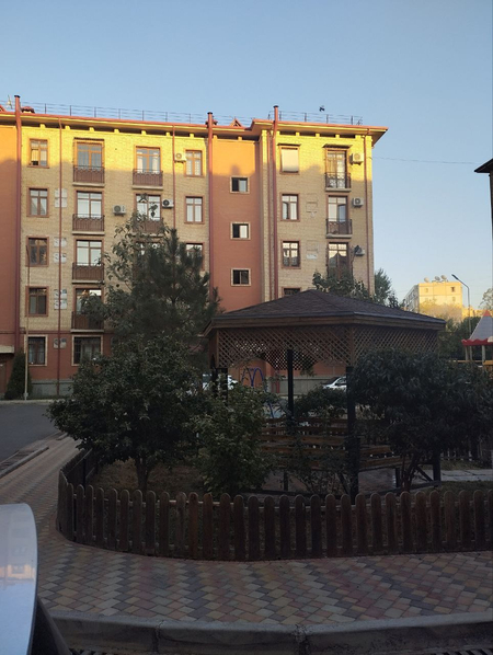 Паркентский базар. 3х комнатной