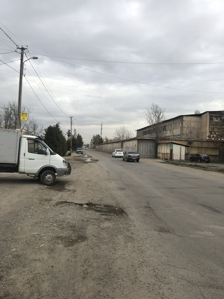 Срочна 2-этажда 400$ дан 45 м2 дан заллар арендага берилади