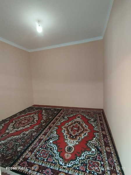 Yangi qurilgan ijaraga beriladi Hovli +2 ta hona oshxona sanuzel
