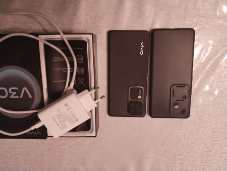 Vivo V30 12+12/256