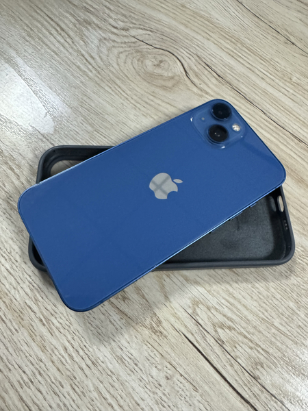 phone 13. 128mb.