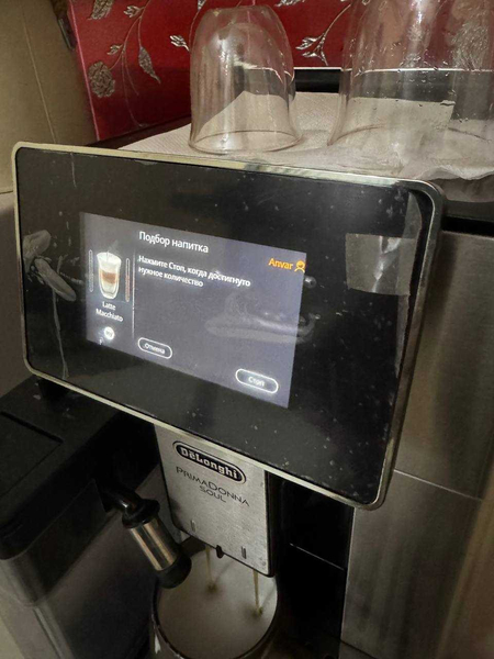 Кофе машина Delonghi Primadonna Soul