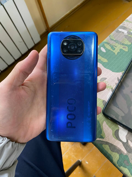 Poco x3 ideal aybi yoq sotiladi