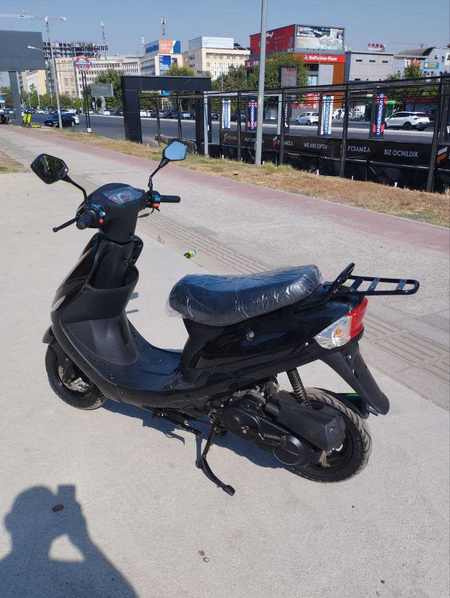 Продам скутер Jayren