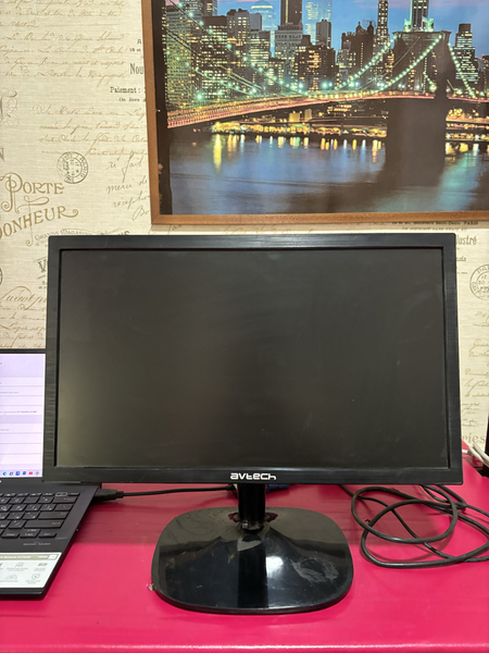 Мониторы LG 10 шт
