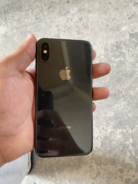 Iphone X xolati yaxshi