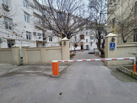 Квартира 1в2/3/4 по ул Нукуская Мирабад центр кирпич