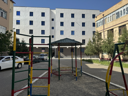 Srochna Uy Sotiladi 80 kv 2 xonalik 3 xonalik qilsa ham bo’ladi
