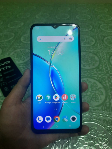 Vivo Y17s sotiladi