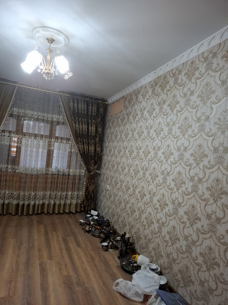 Продажа   Юнусабад  19. Кв.  3/5/5.    Комнатная