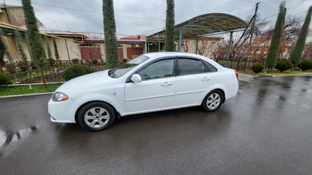 Gentra 2017  1 evro