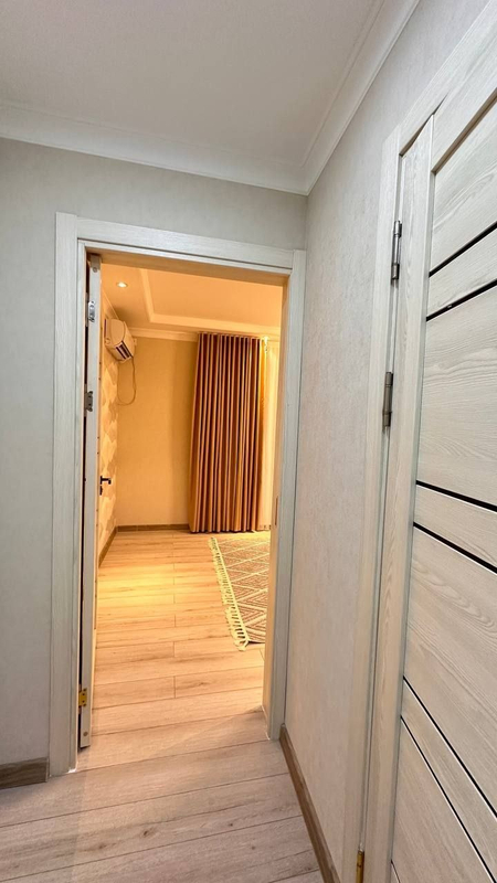 Продам квартиру Буюк ипак 1/4/5 35м2