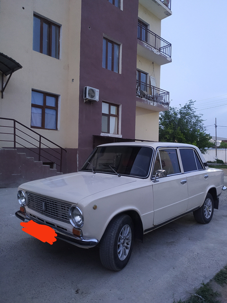 Vaz_21011 lada 21011