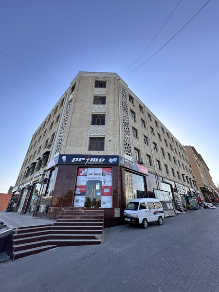 Vokzal, Rudaki ko’chasida 2 xonali arzon kvartira sotiladi!