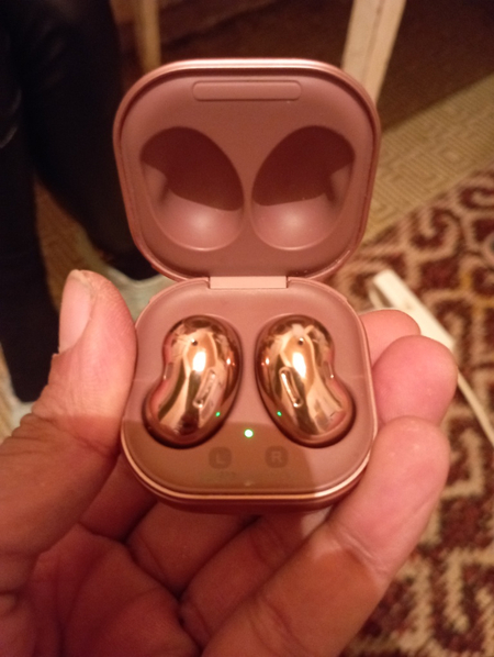 Galaxy live buds