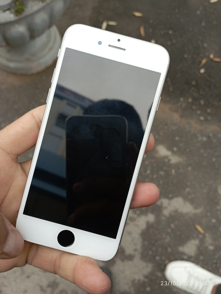 Masalan iPhone 6 S