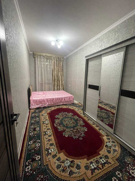 Сдаётся Квартира на метро Максим Горький Евро 400$