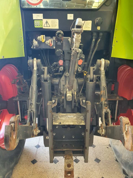 Arion 630 Traktor sotiladi