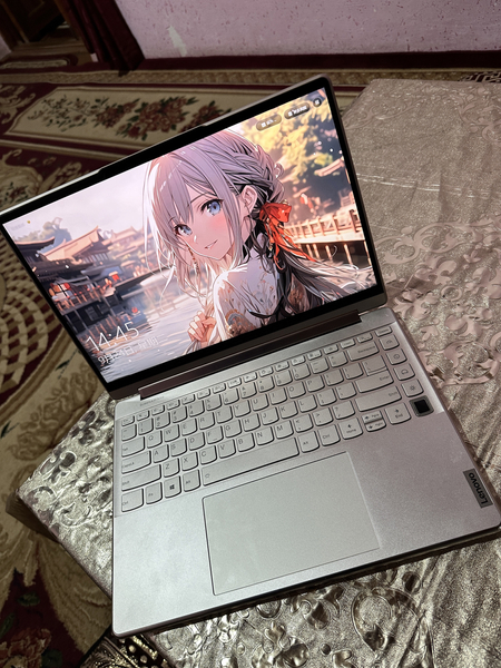 Lenovo YOGA 9i 360 biznes noutbuk
