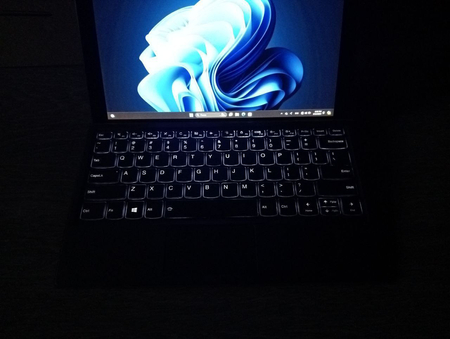 Lenovo i5 8-pokaleniya 8/256