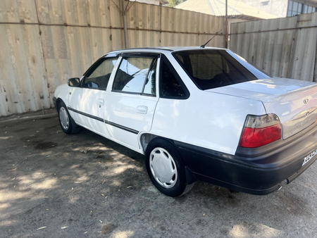 Neksiya 1      ideal xolatda