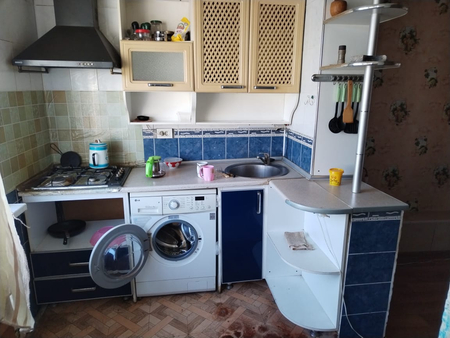 3 xonali kvartira barcha jixozlari bilan ijaraga beriladi