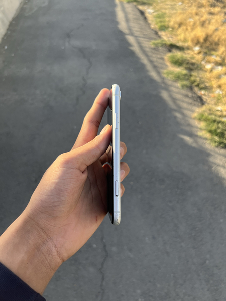 iPhone XR 64GB oq