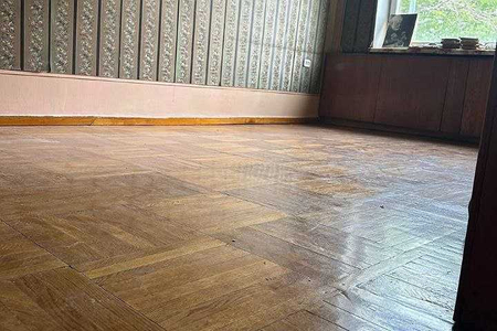 谷 121404 谷 Сharx Kamolon-1 mahallasi kvartira sotiladi 2/4/5 70 м²