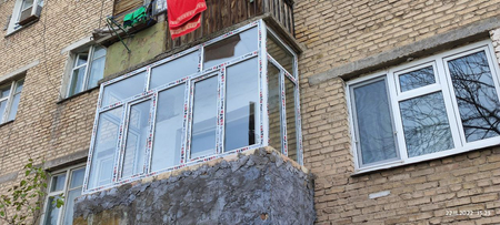 Akfa aluminiy va plastik kaliyon oynalari oʻrnatamiz