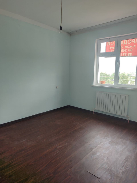 Продается квартира 3 комнатная 3/3. По адресу Ташкентская обл. Кибрай