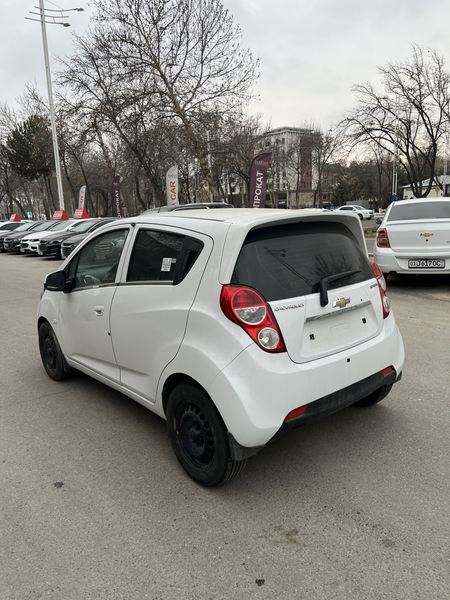 автокредит спарк 1.600y.e