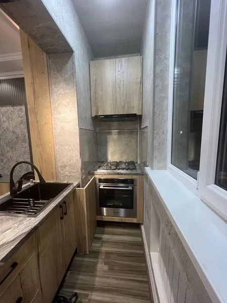 СВОЯ‼️Паркентский Боткина
Рядом ресторан Шохона. Улица Мирзо Улугбека