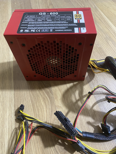 Блок питания GS-600 (600W, 80 Plus Bronze)