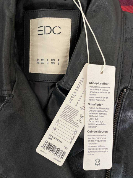 Женская косуха EDC by Esprit Women Leather Jacket! Новая с бирками!