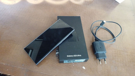 Samsung S23ULTRA 12/256