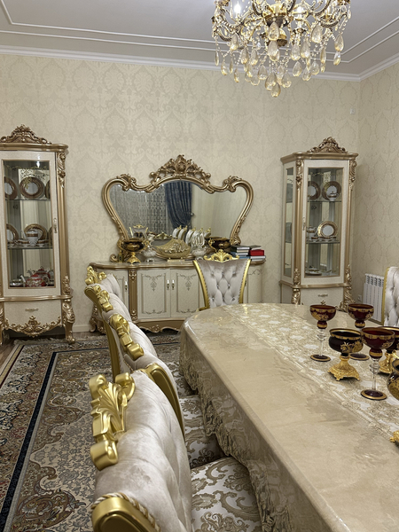 Продается Шикарная мебель для зала