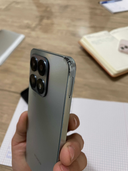 Honor X8A Normalni holatda