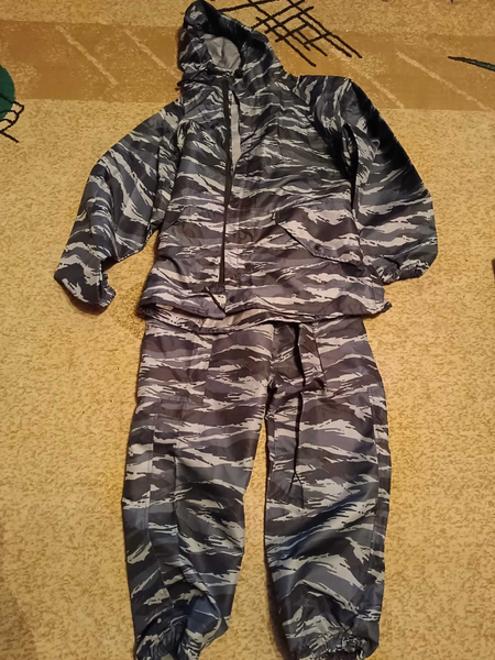 Военные  костюмы